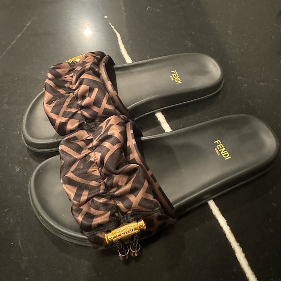Fendi | Shoes | Fendi Illusion Slides Size 36 | Poshmark